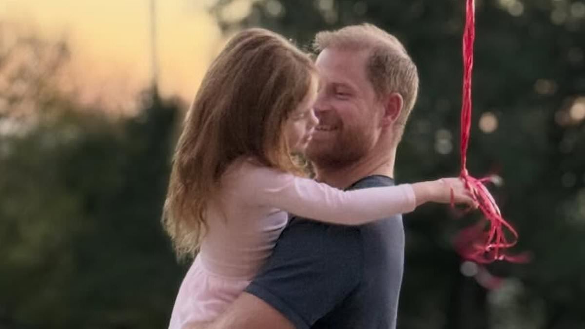 Meghan shares photo of beaming Harry carrying Lilibet in his arms as ...