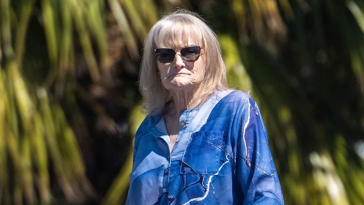 The reclusive life of Michael Jackson's ex-wife Debbie Rowe, 67, as ...